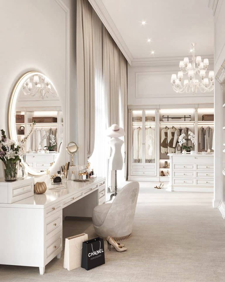 5 Best Small Designer bags worth investing in • Petite in Paris