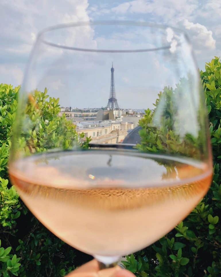 5 Luxury Rooftop Bars in Paris with an Eiffel Tower View • Petite in Paris