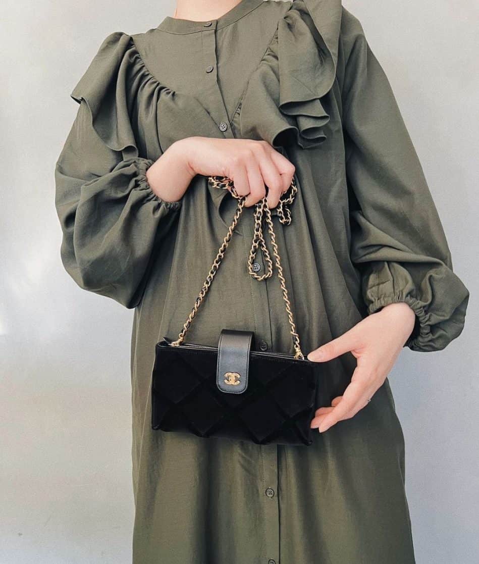 5 Cheap Chanel Bags for under $1,000 • Petite in Paris